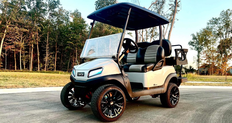 GOLF CART